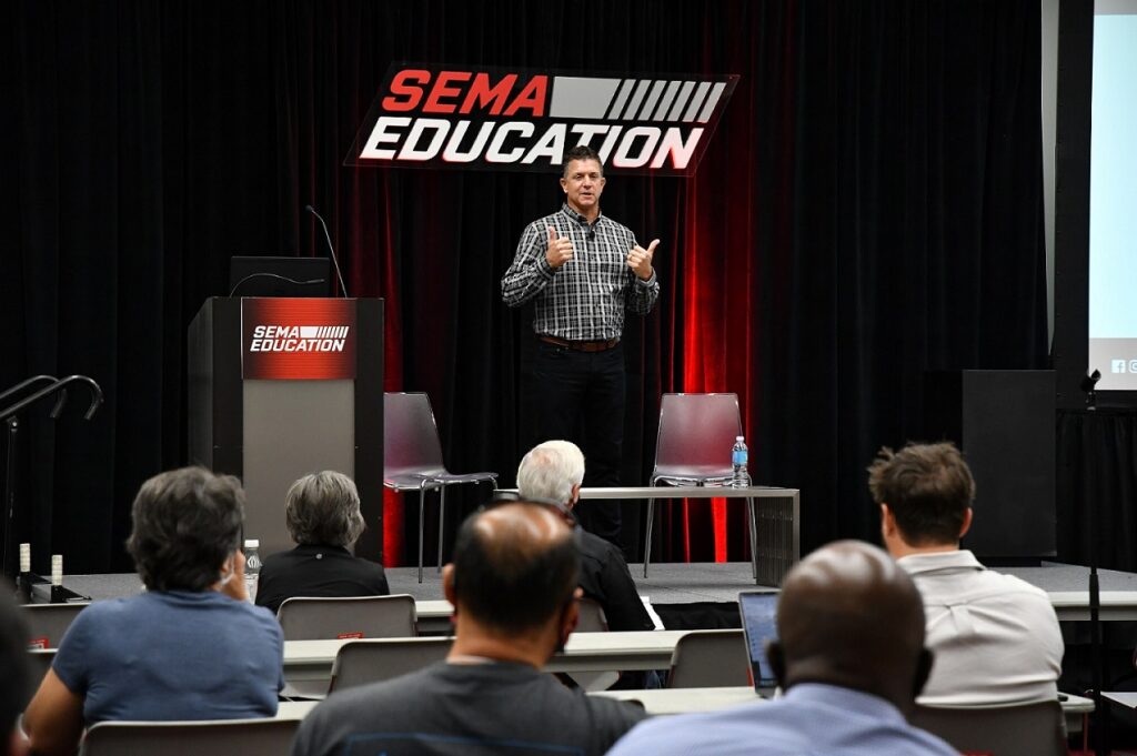 SEMA Show alista su programa educativo - Alianza Automotriz