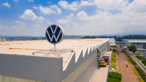 VW de México invierte 1.2 mdp en formación para los jóvenes - Alianza ...